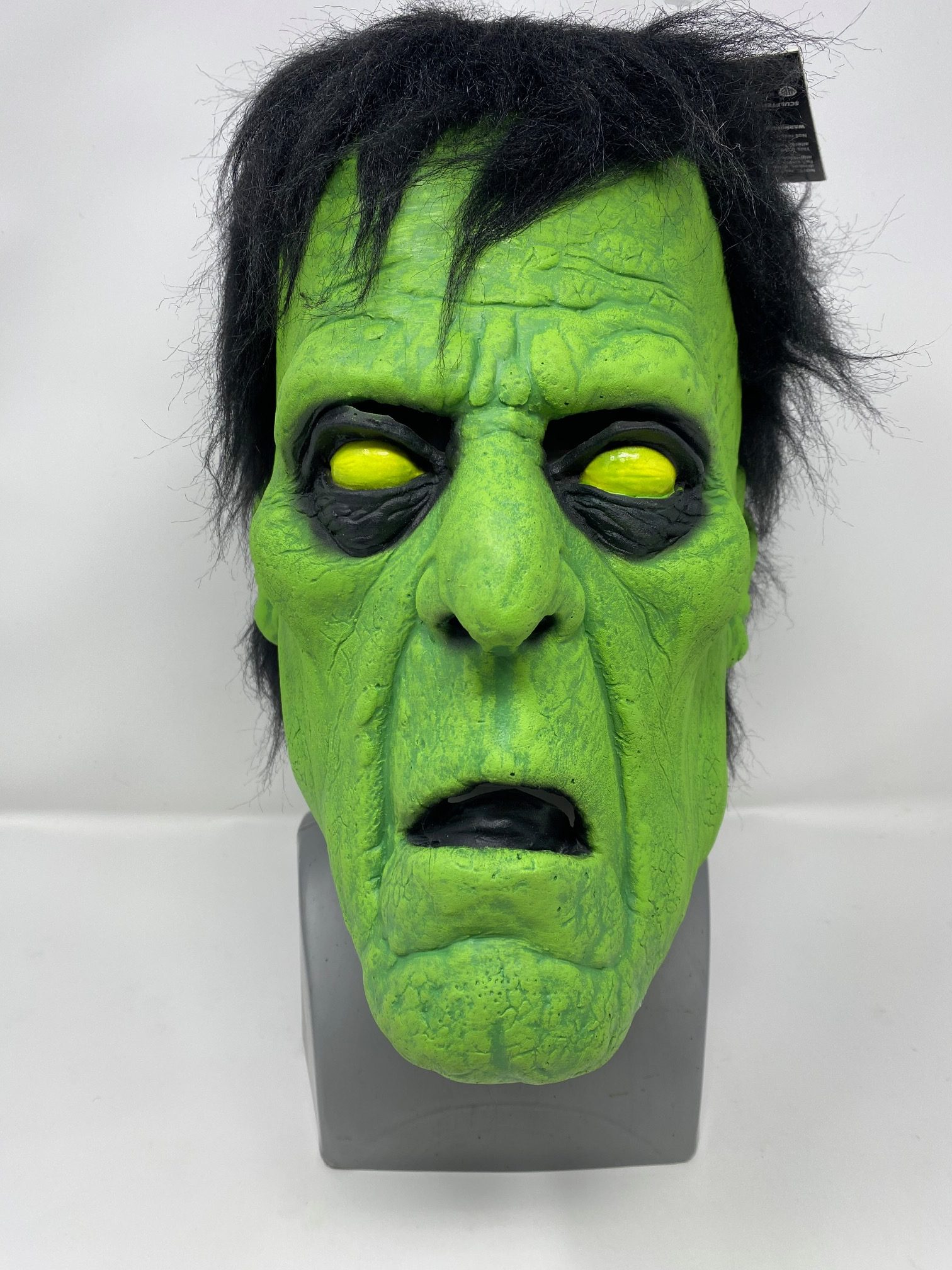 MONSTROUS MASK REVIEWS: Trick or Treat Studios Scooby Doo Frankenstein ...